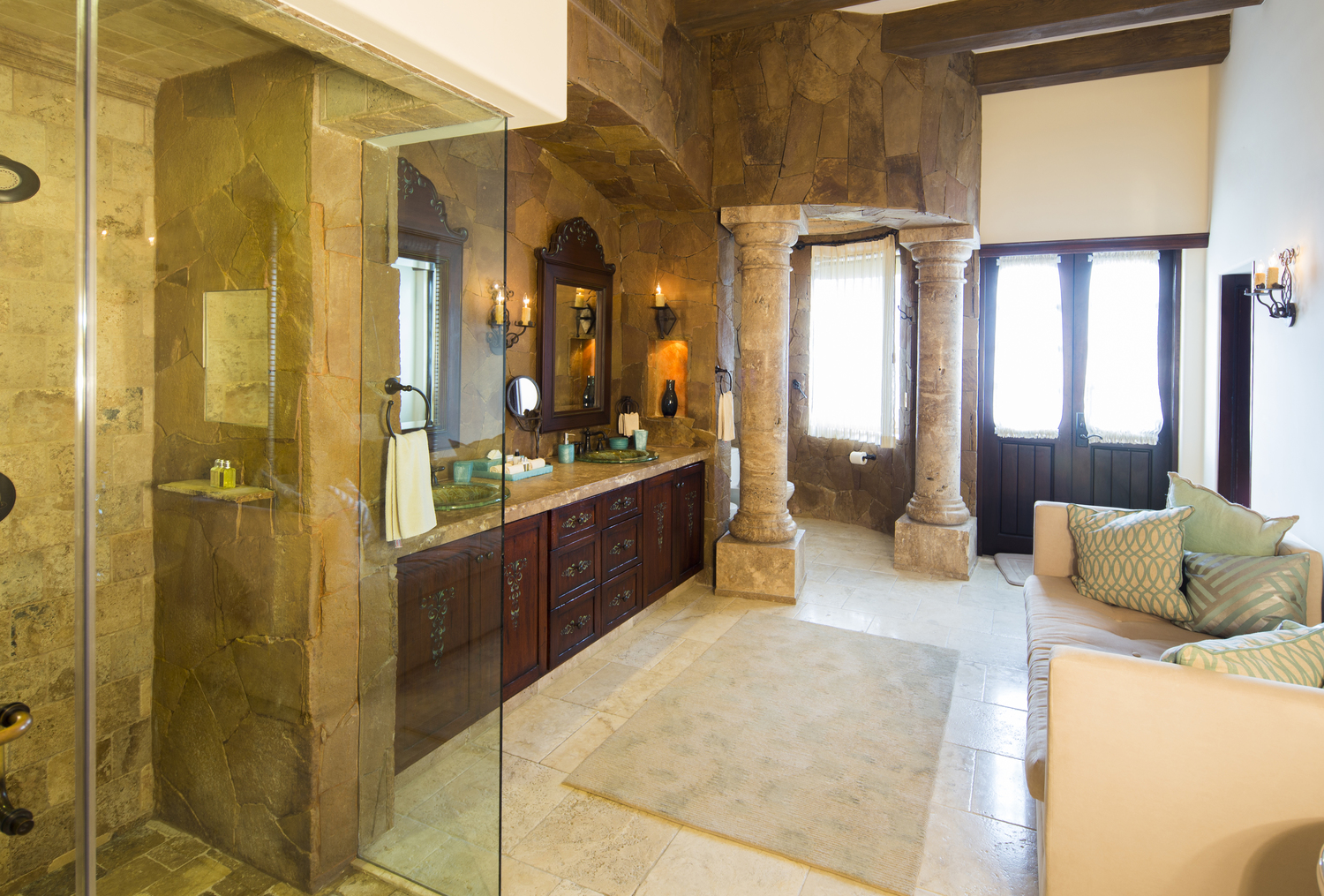 VLE 3603: Top Floor Penthouse, 4 Bdrm, Sleeps 10