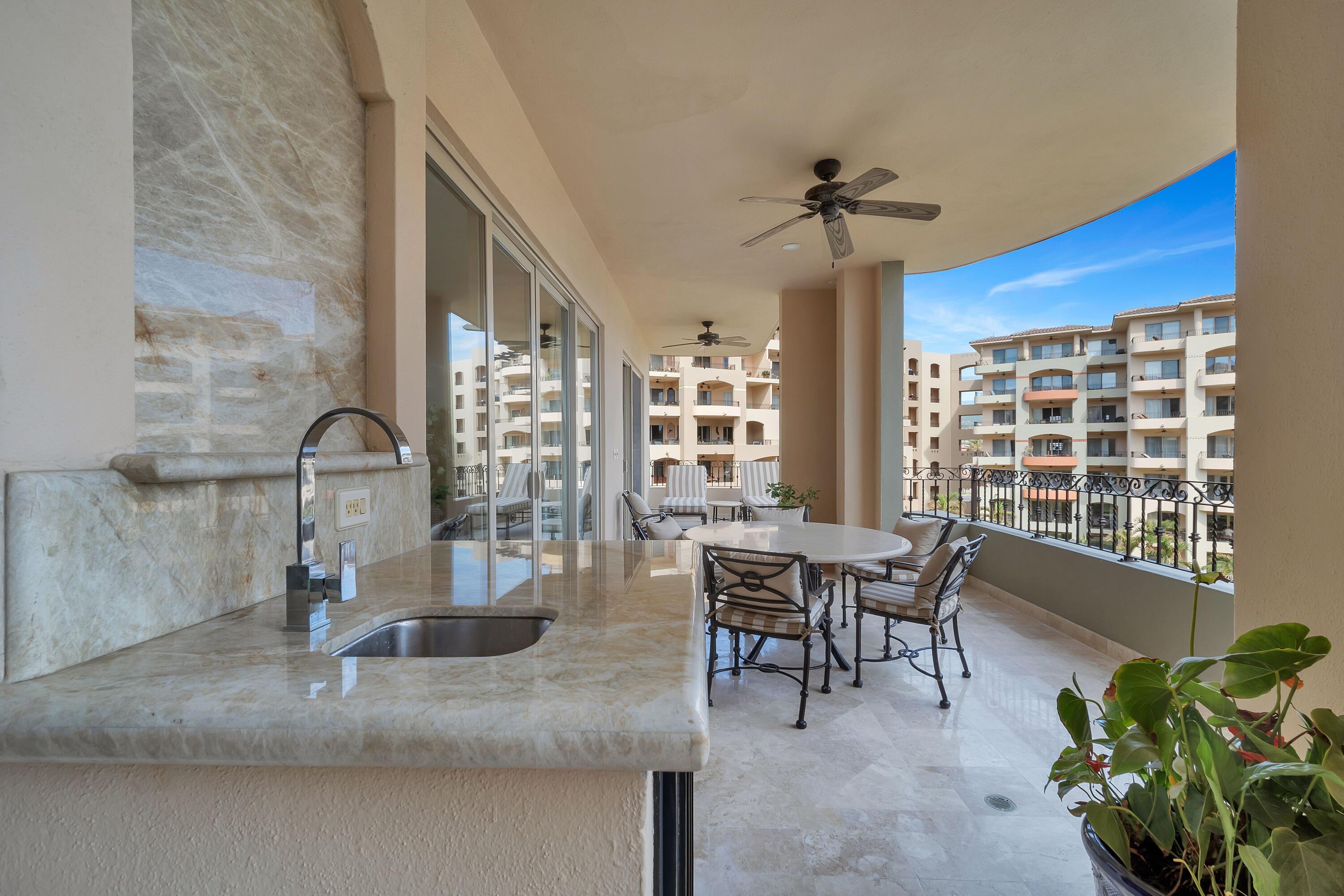 VLE - 3509: 2 Bdrm 3 Baths Condo in Cabo | Cabo Rentals By Jane