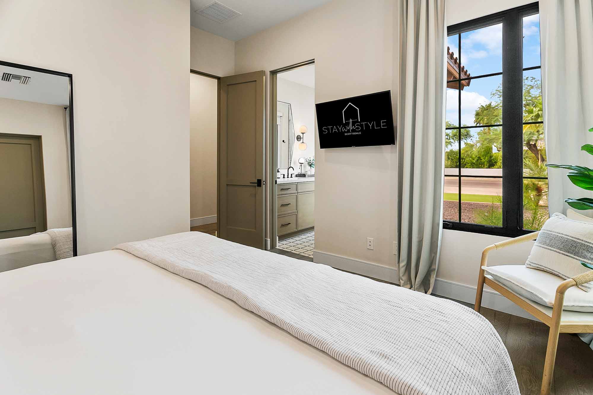 Orange Tree: 7 Bedroom Vacation Home | Stay With Style